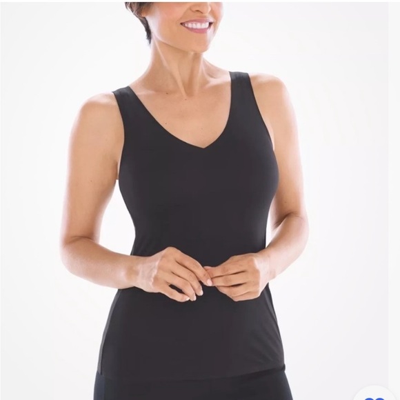 Soma | Intimates & Sleepwear | Nwt Soma Enbliss Tank With Builtin Bra ...